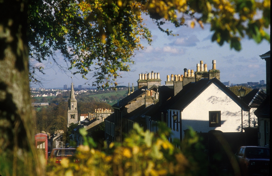 Eaglesham Visitor Guide - Accommodation, Things To Do & More ...