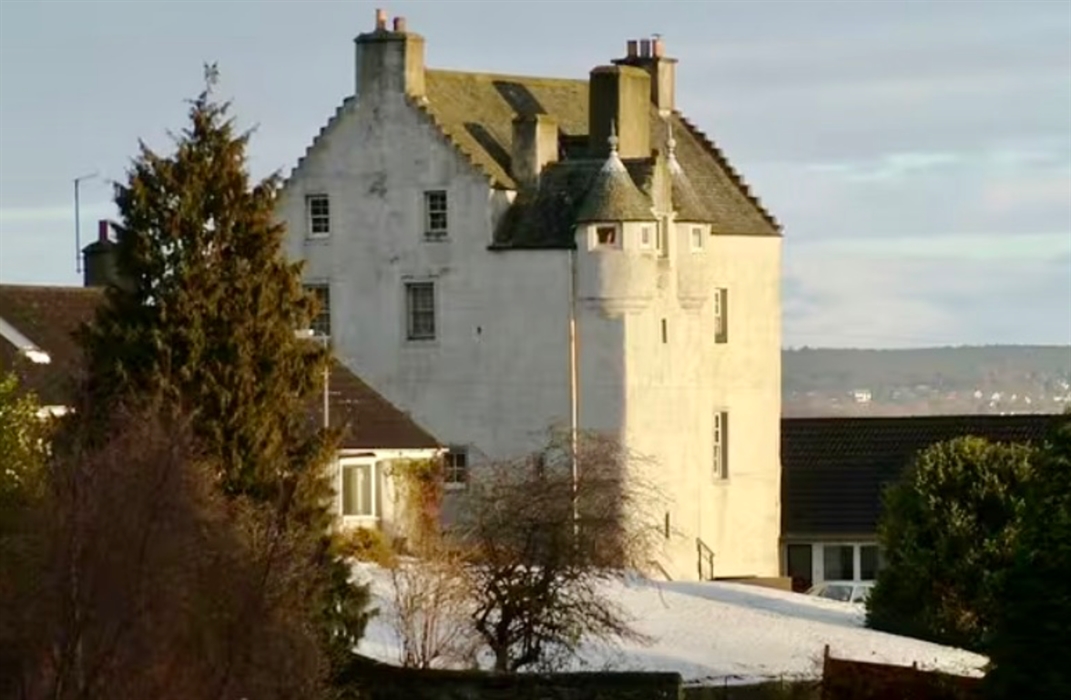 Pitheavlis Castle, Perth – Self Catering | VisitScotland