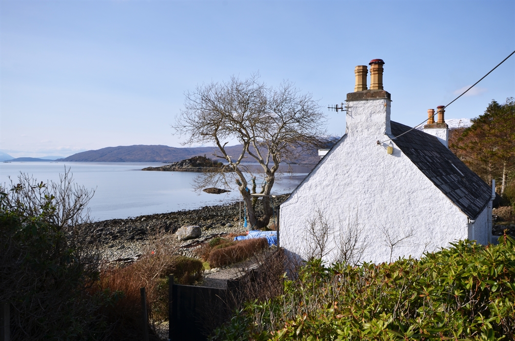 Camus Bay Cottage, Lochcarron – Self Catering | VisitScotland